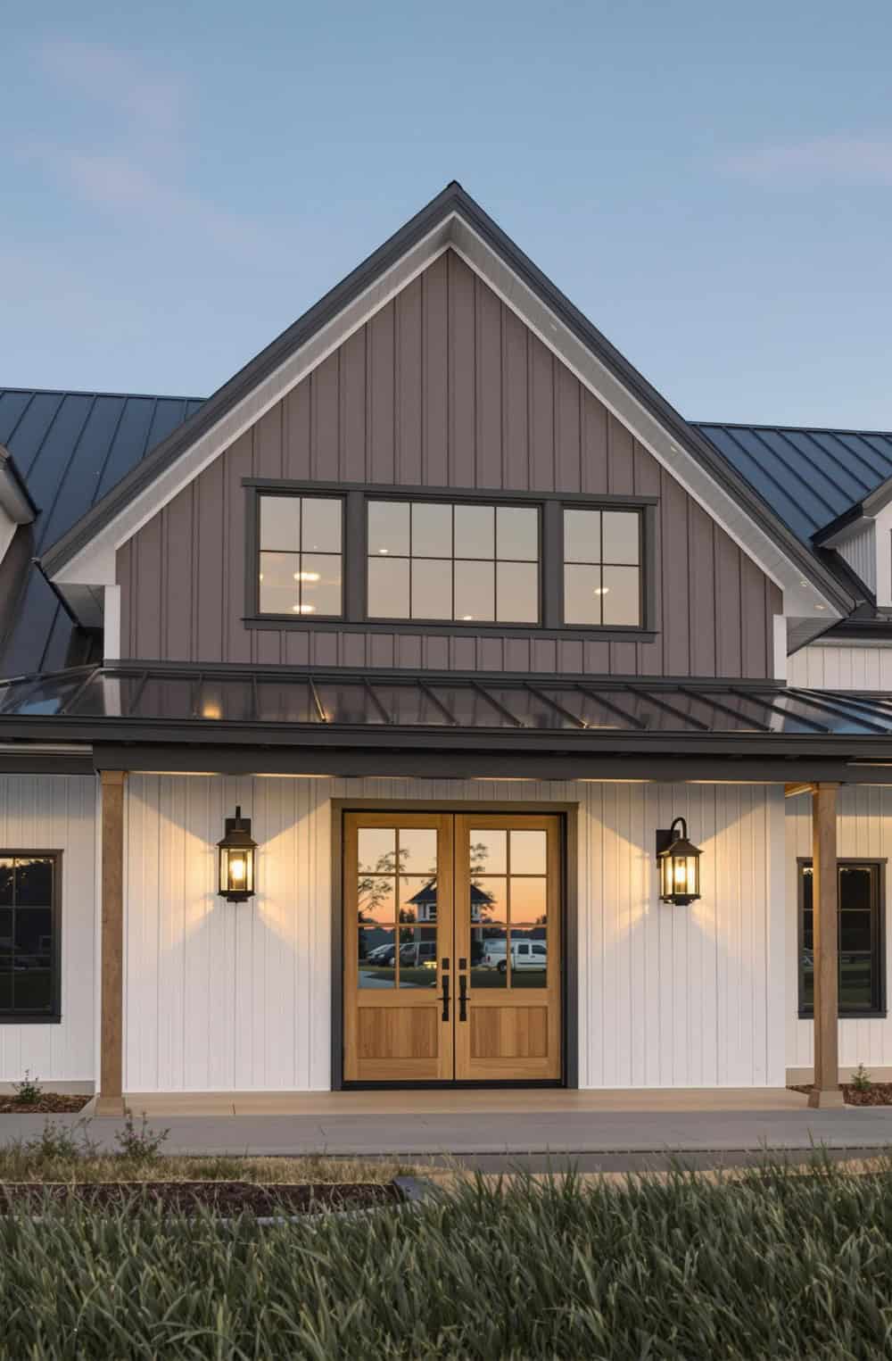 Choosing the Right Barndominium Roof: Styles, Materials & Colors ...
